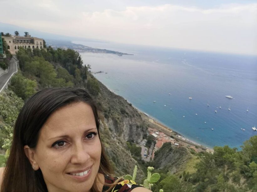 Catania: Giardini, Taormina, and Castelmola Day Trip - Key Points