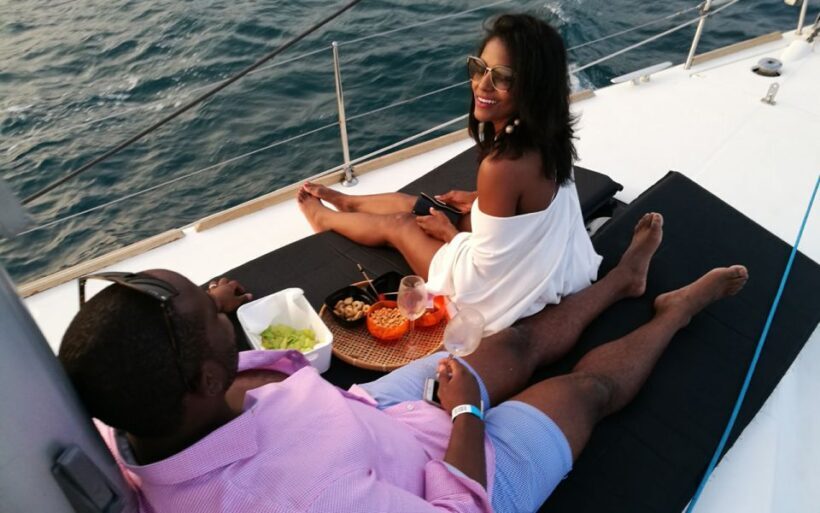 Catania: Guided Sunset Sailing Trip with Aperitif & Prosecco - Practical Tips