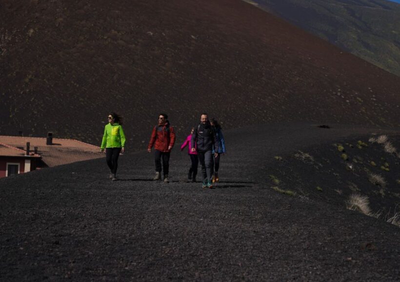 Catania: Guided Tour of Etna with Wine Tasting & Appetizers - The Sum Up