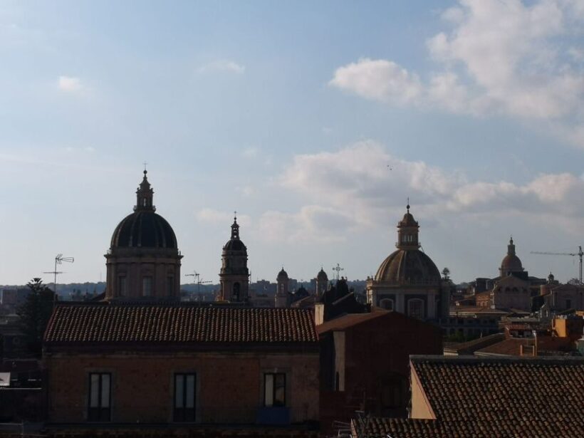 Catania: Heart of the City Guided Walking Tour - Key Points