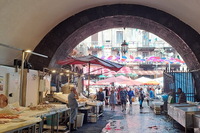 Catania Sicilian Street Food Tour: Small Group by Do Eat Better - Key Points