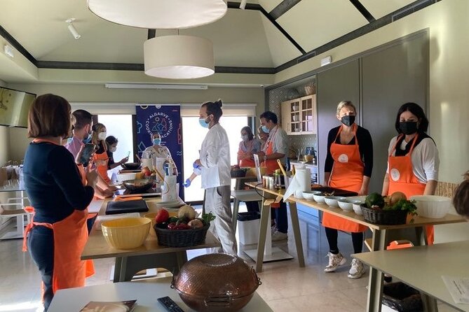 Cataplana for All: From Kitchen to the Table - Capturing the Participants Perspectives