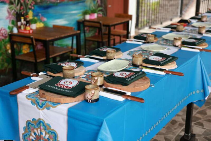 CatBa: Authentic Vietnam Cooking Class and local market tour - What Reviewers Say