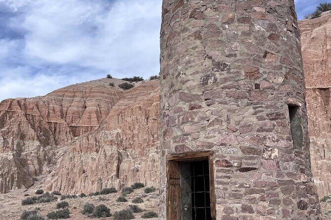 Cathedral Gorge State Park and Area 51 day tour from Las Vegas - The Sum Up