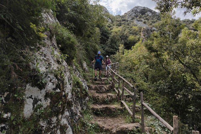 Cavagrande Hiking Tour - Group Size and Availability