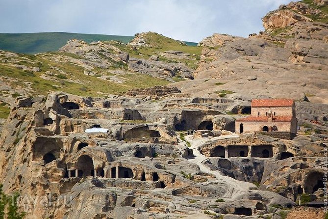 Cave city Uplistsikhe and Stalin Museum - FAQ