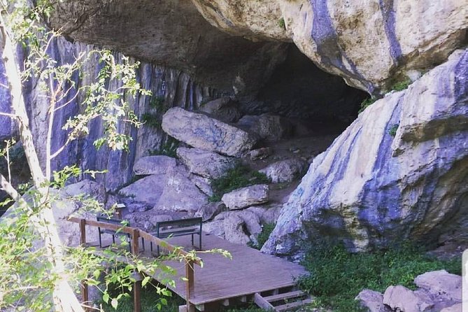 Cave of Pellumbas, Canyons & Castles Hiking Tour Includes Lunch - Traveler Experiences and Feedback