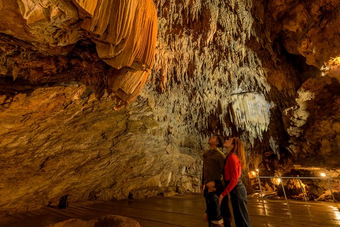 CAVE OKINAWA a Mysterious Limestone CAVE That You Can Easily Enjoy! - Photogenic Moments and Memories