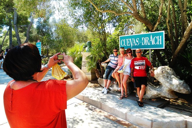 Caves of Drach Half-Day Tour With Boat Trip and Music Concert - Health and Safety Information