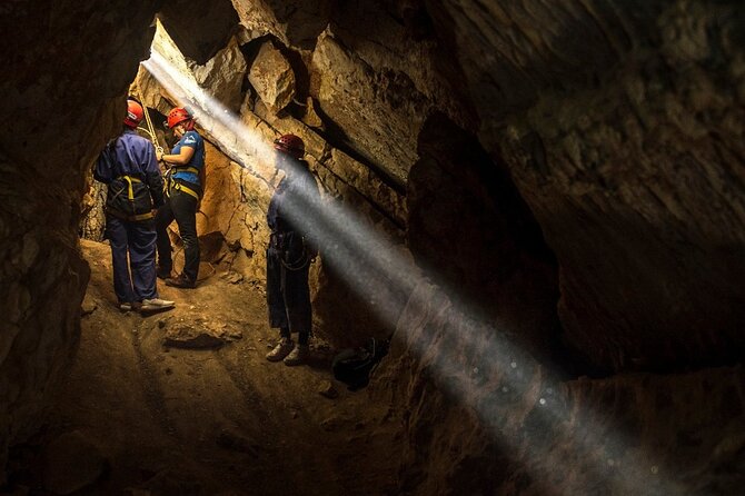 Caving in Arrábida Natural Park, Setúbal, Sesimbra, near Lisbon - Discovering Arrábida’s Underground World