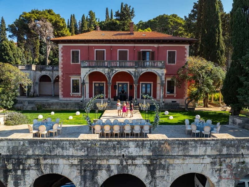 Cavtat: Guided Tour through Banac Gallery with Expert Guide - The Sum Up
