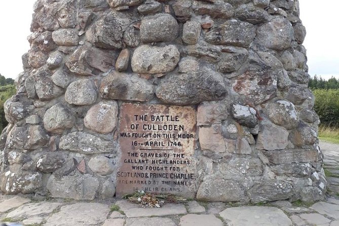 Cawdor Castle Tour Review: A Scottish Adventure - Venturing to Culloden Battlefield