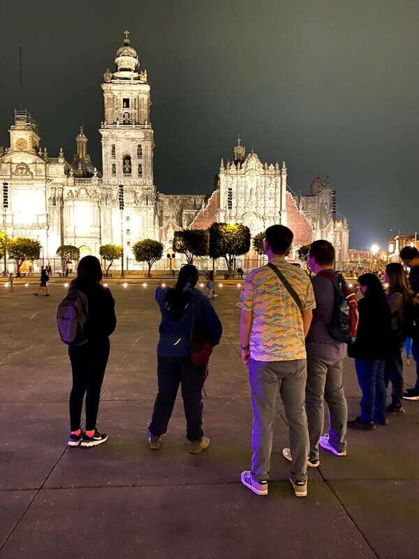 CDMX: Day of the Dead Legends, Ghosts and Mysteries Tour - The Guides: Knowledgeable and Enthusiastic