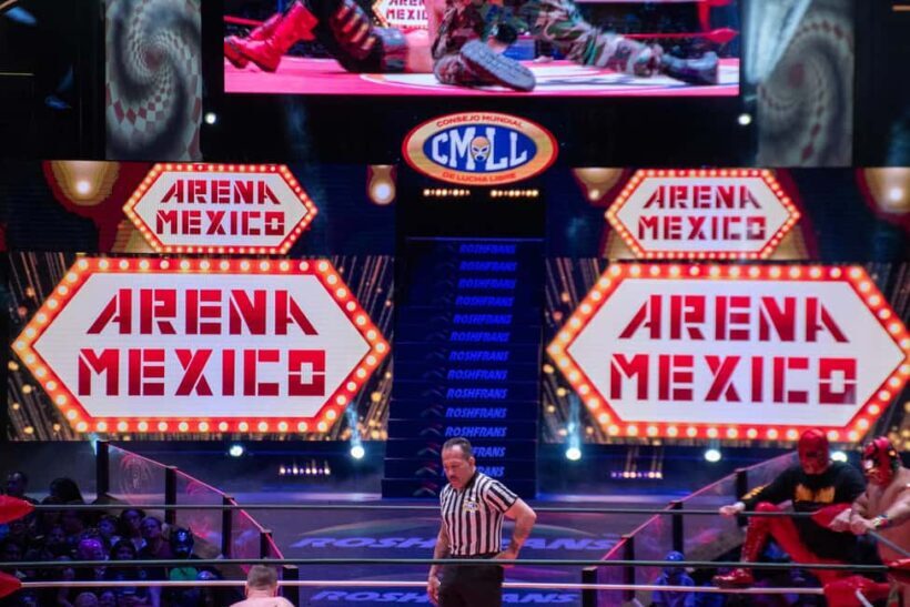 CDMX: Mexican nightlife with shots and wrestling - The Arena Experience: Wrestling and Spectacle