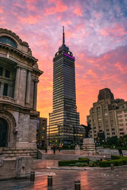 CDMX: Night tour with optional Torre Latino - A Closer Look at the Itinerary