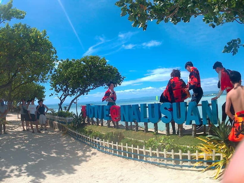 Cebu: Island Hopping 3 Islands + Pandanon Island + Lunch - FAQ