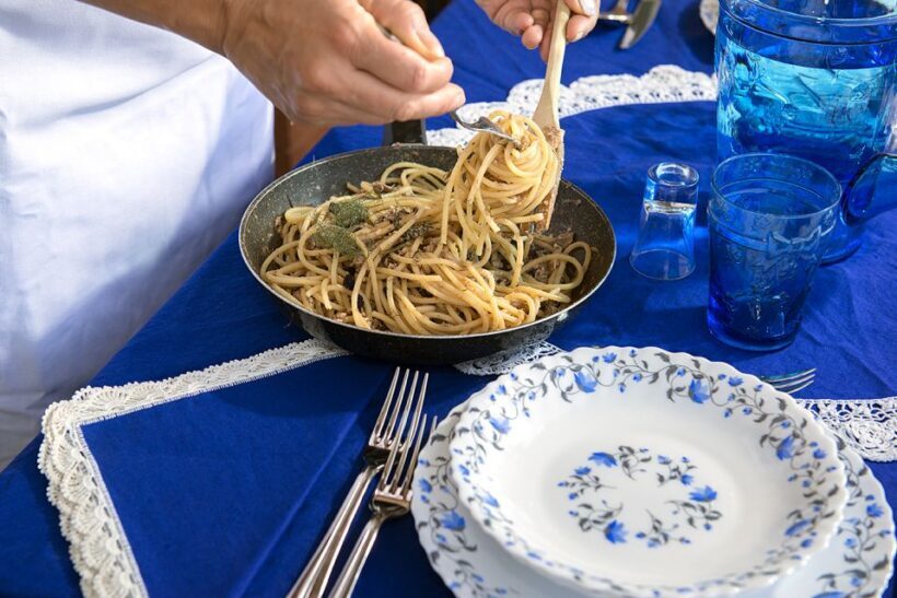 Cefalù: Dining Experience at a Local's Home - Key Points
