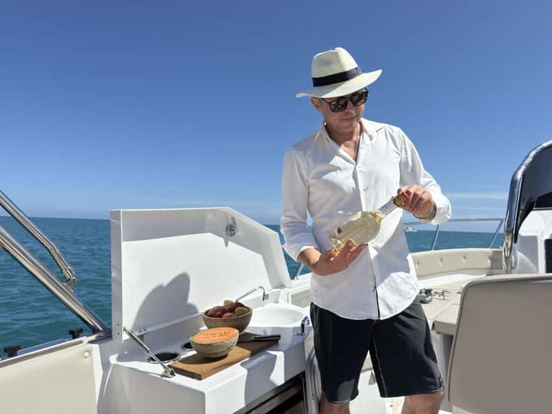 Cefalù: Private Boat Tour + Snorkeling & Aperitif (1-9 pax) - FAQ