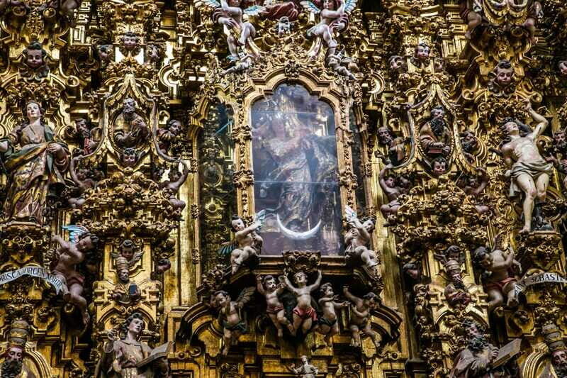 Celebration of the Passion of Christ in Taxco - The Guide’s Role and the Authentic Feel