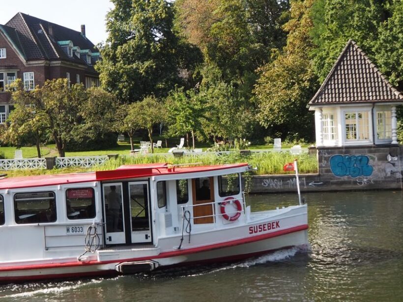 Celebs, Waterfronts and Nature Cycle Tour - Key Points