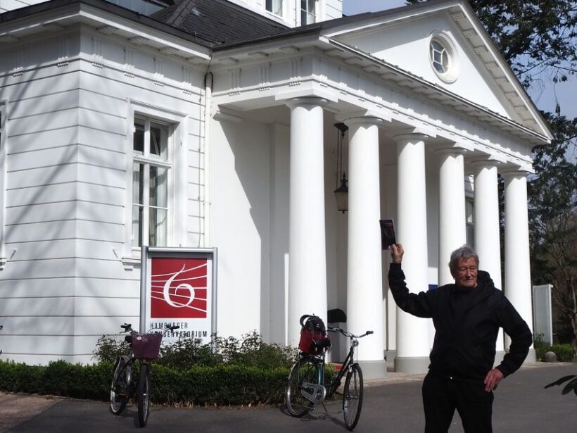 Celebs, Waterfronts and Nature Cycle Tour - The Itinerary in Detail