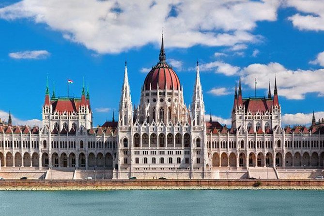 Central and Eastern Europe Highlights 7-Day Tour From Frankfurt - Transportation