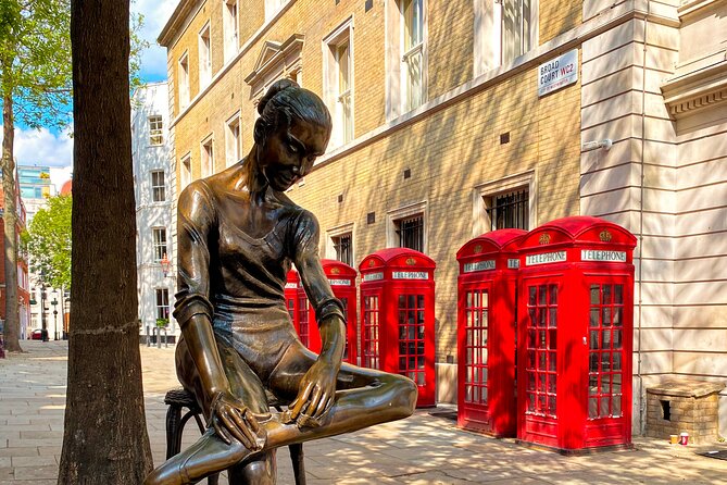 Central London City Exploration Game with Secret Squares - Authentic Insights from Travelers