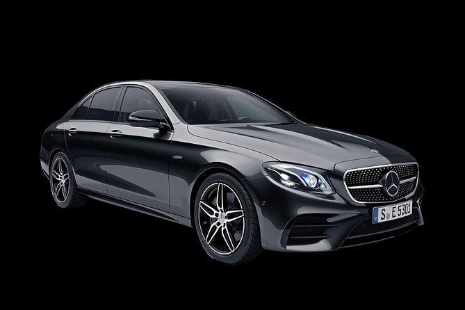 Central London to Heathrow Airport Private Taxi Transfers - Vehicle Features and Accessibility