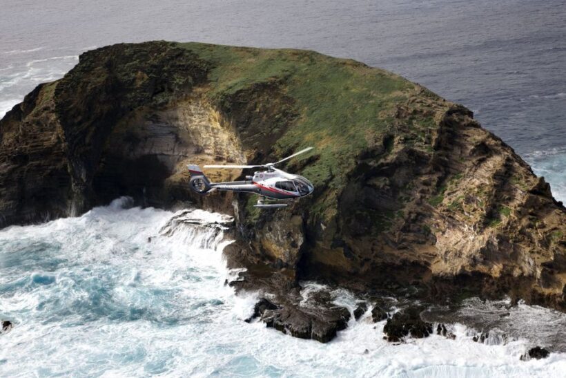 Central Maui: Two-Island Scenic Helicopter Flight to Molokai - The Itinerary in Detail