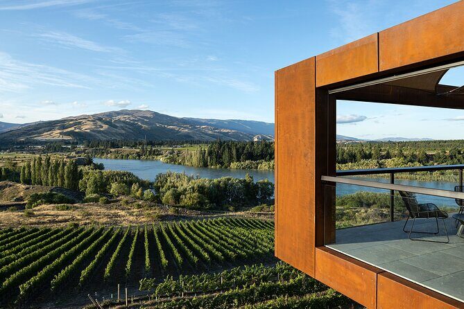Central Otago Wine Tour with Wine Dog | Adults Only - Why This Tour Stands Out