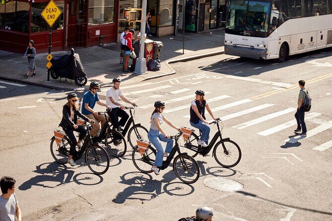 Central Park Bike Tour  Explore in Comfort on Dutch Bikes! - What Makes This Tour Stand Out?