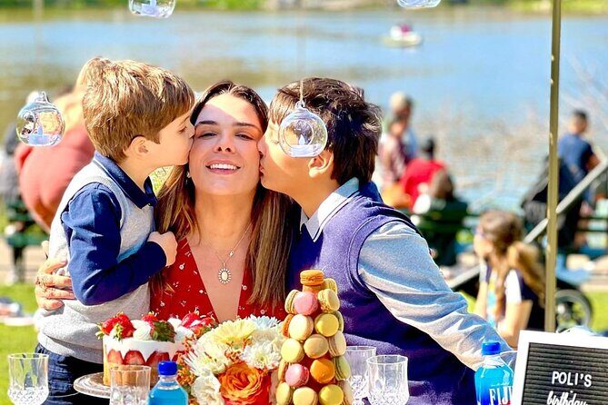 Central Park Luxury Picnic for 5 to 8 Person - Who Should Consider This Experience?