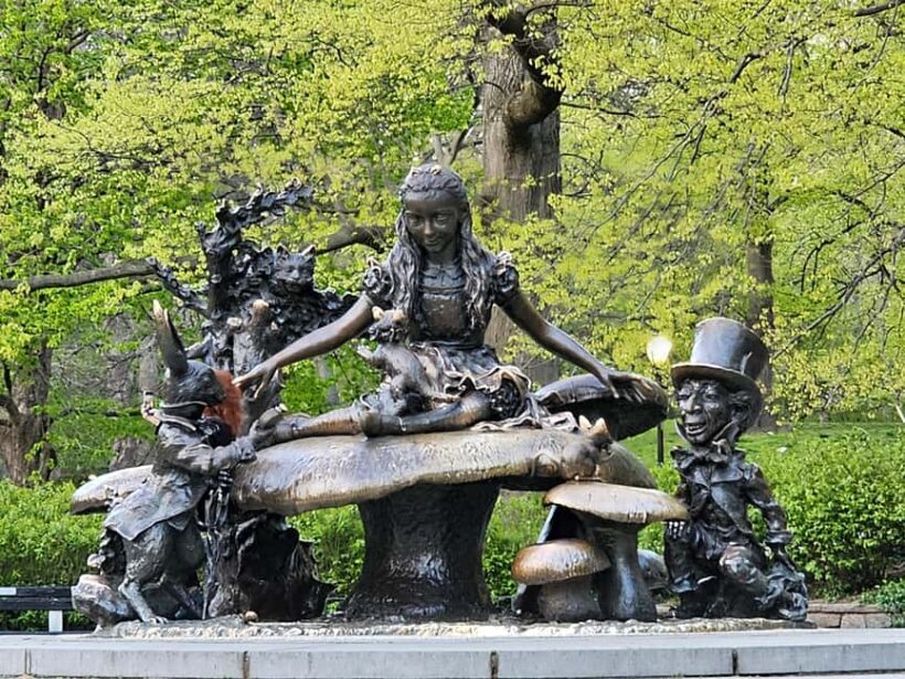 Central Park, NY: Nature, Architecture and Movie Scenes Tour - Key Points