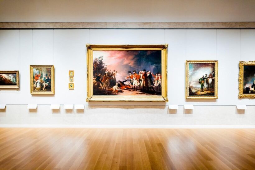 Central Park Private Walking Tour with Transfers - Going Beyond: Museum and Transportation