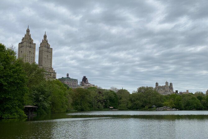 Central Park Scenic Walk with Local Guides - FAQs