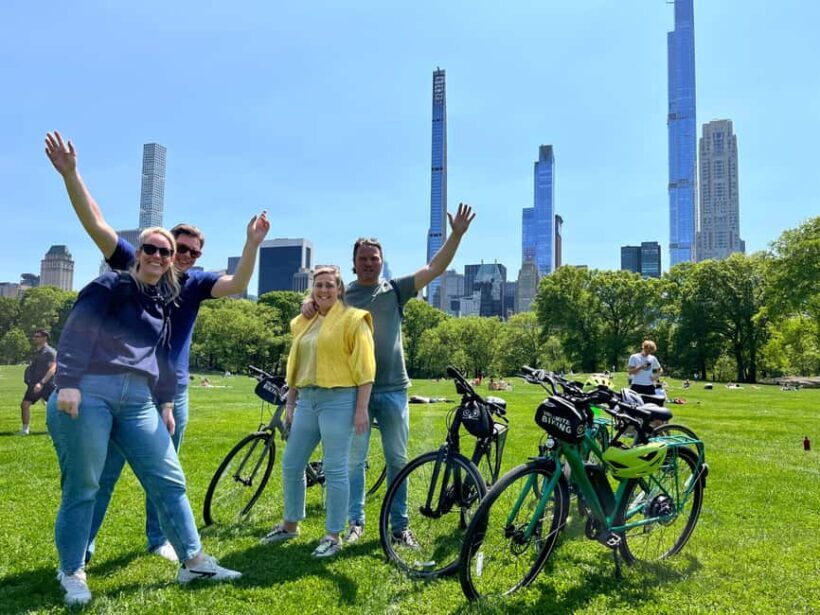 Central Park: Self-guided Bike Tour App - Audio + Written - A Closer Look at the Experience