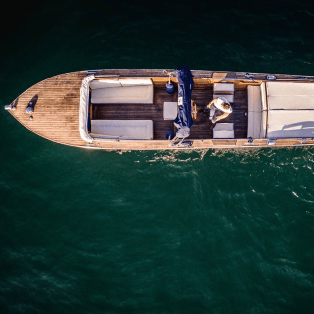 Cernobbio: Sunset Shared Boat Tour with Prosecco - Key Points