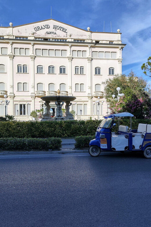 Cervia & Milano Marittima on APE CALESSINO vintage - A Closer Look at the Tour Experience