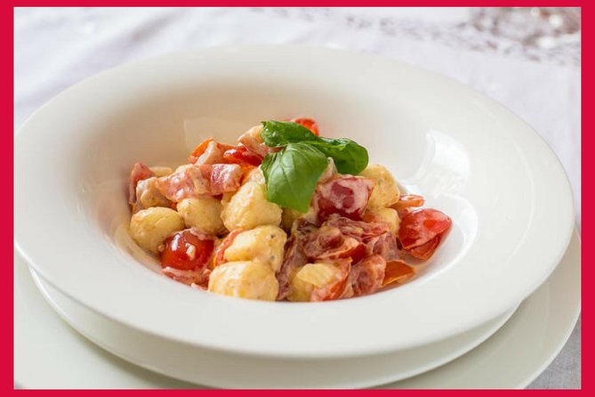 Cesarine: Como Show Cooking & Dining Experience at Local's Home - The Sum Up