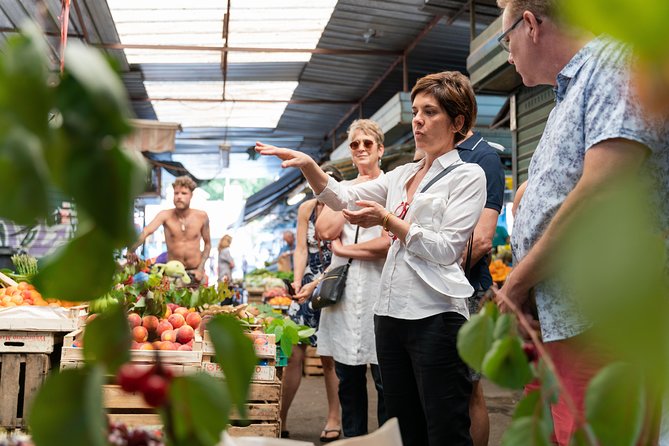 Cesarine: Market Tour & Home Cooking Class in Catania - Who Should Consider This Tour?