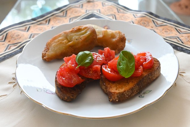 Cesarine: Market Tour & Home Cooking Class in Palermo - Things to Consider