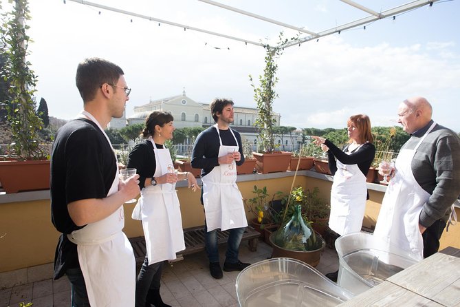 Cesarine: Market Tour & Typical Dining at a Local's Home in Rome - FAQ