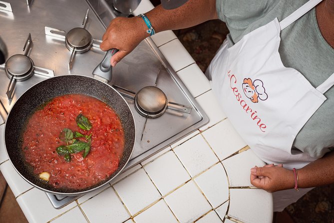 Cesarine: Small Group Market Tour & Cooking Class in Alberobello - The Experience: A Closer Look