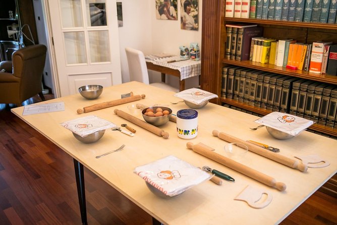 Cesarine: Small Group Pasta and Tiramisu Class in Treviso - Meeting and Location