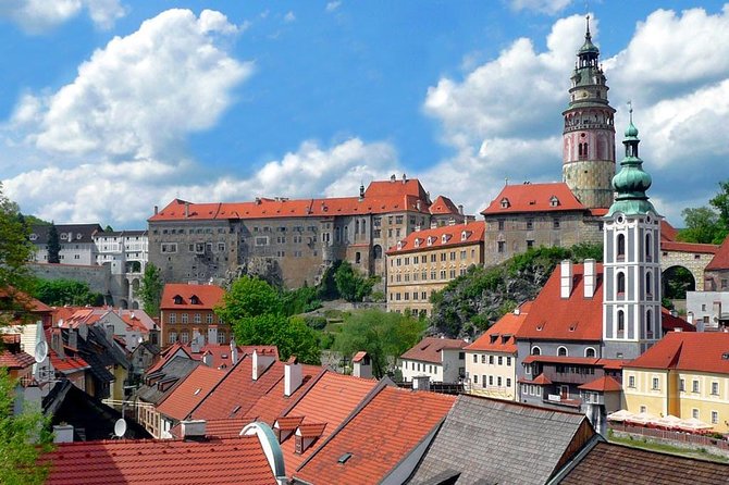 Cesky Krumlov Day Trip from Prague to Vilshofen - What’s Included and What’s Not