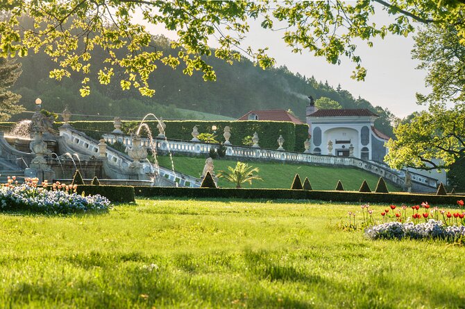 Cesky Krumlov Tour 4 Hours - Meeting and Pickup Information