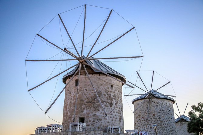 Cesme-Alacati Tour From Izmir - Alacatis Charm and Its Windmills