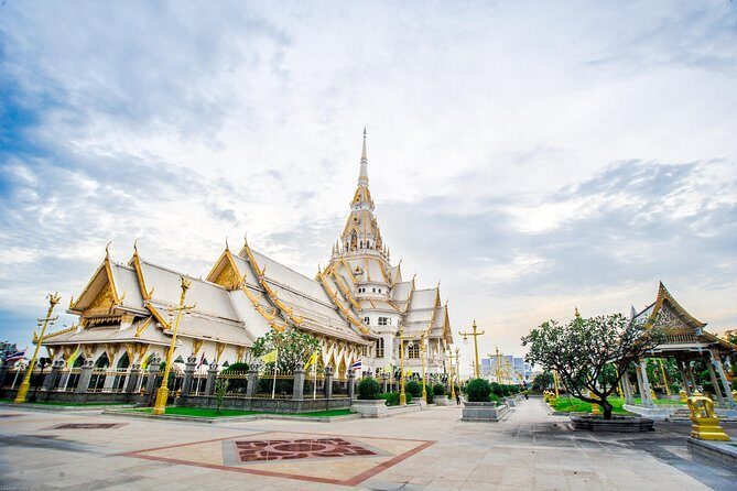 Chachoengsao One Day Trip from Bangkok : Historic Market & Temple - Authenticity and Cultural Insight