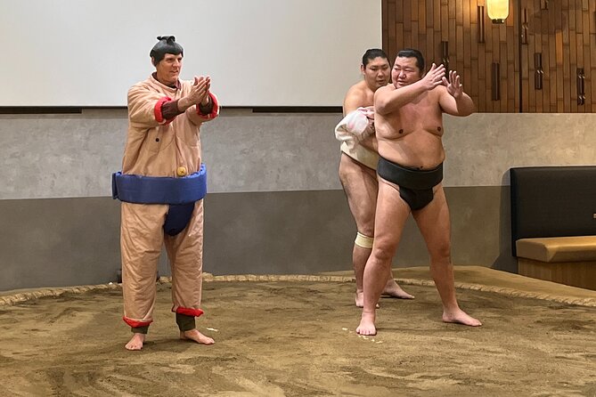 Challenge With Sumo Wrestlers With Dinner in Tokyo - Meeting and Accessibility Information