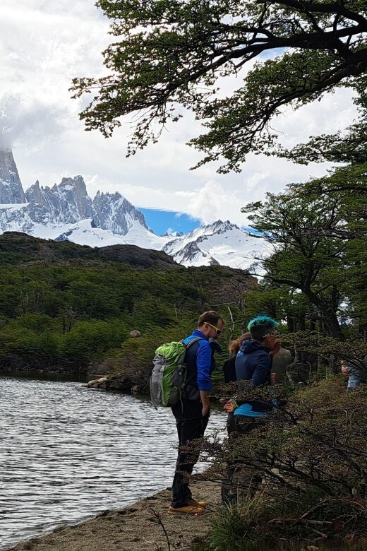Chalten: short guided hike included - Key Points